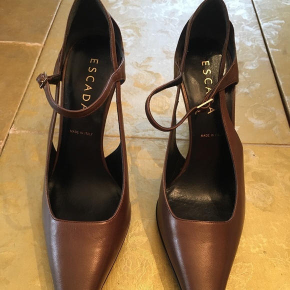 Escada | Shoes | Escada Leather With Gold Metallic Backed Heels | Poshmark